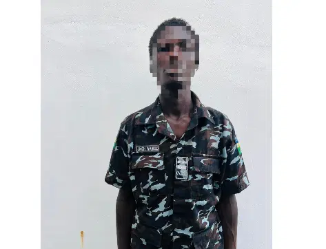 Fake policeman arrested in Lagos for allegedly stealing